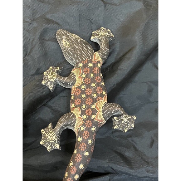 Accents | Vintage Hand Painted Carved Wooden Lizard 15 Lizard Art Decor ...
